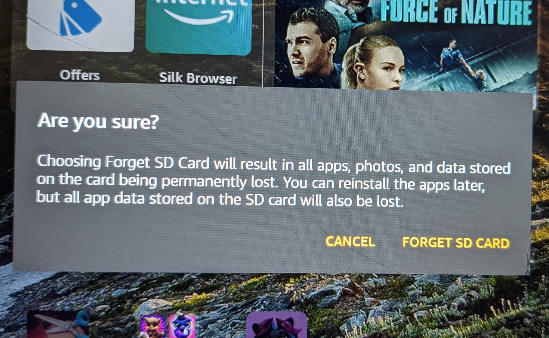 How do I solve "SD card alert" issue?